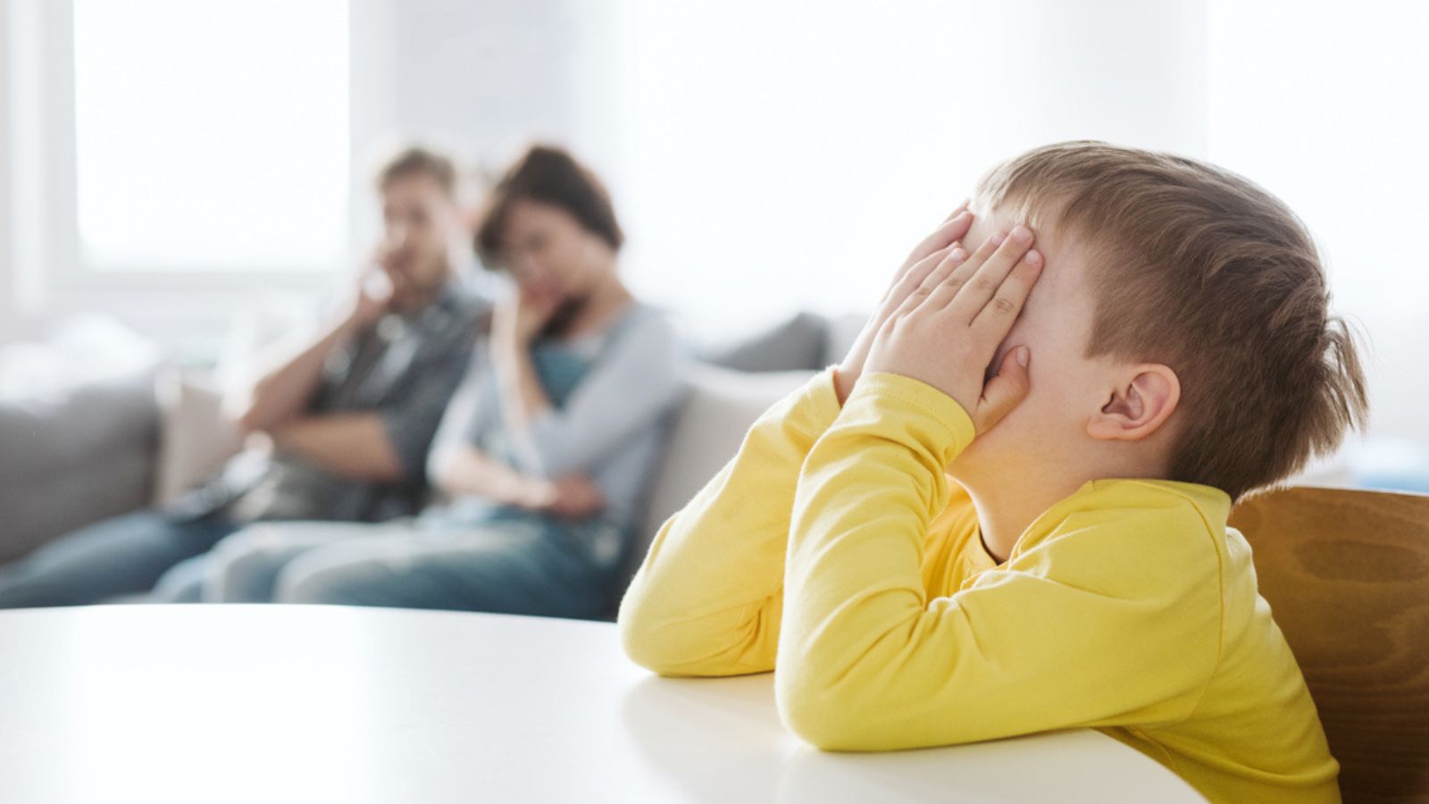 24 Things Parents Do That Traumatize Their Children for Life - Mom Blog ...