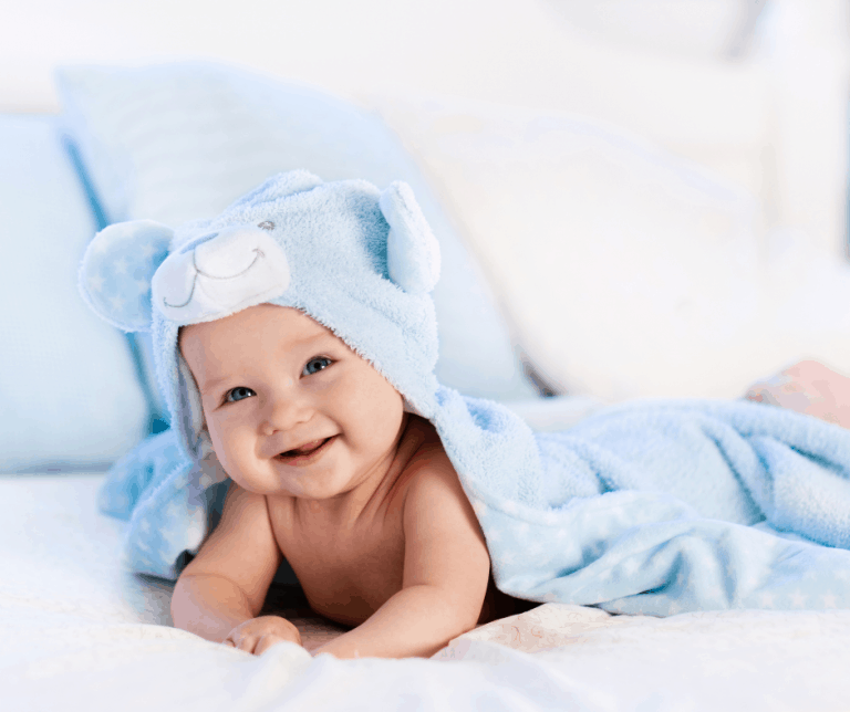 A Step-by-step Guide to Clean Your Baby - Mom Life